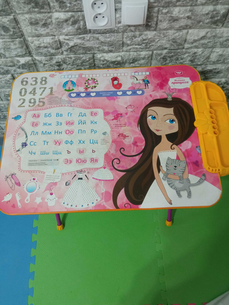 Продается детская парта