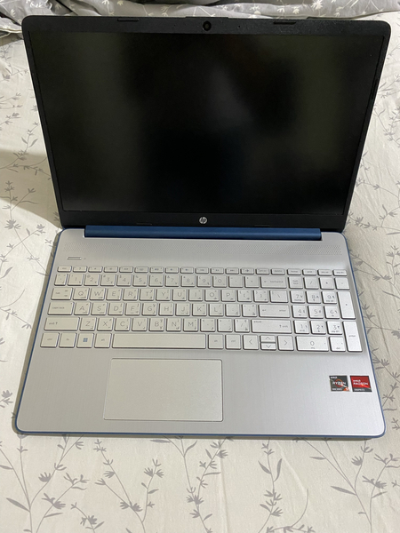 Hp laptop 15s-eq3xxx sotiladi