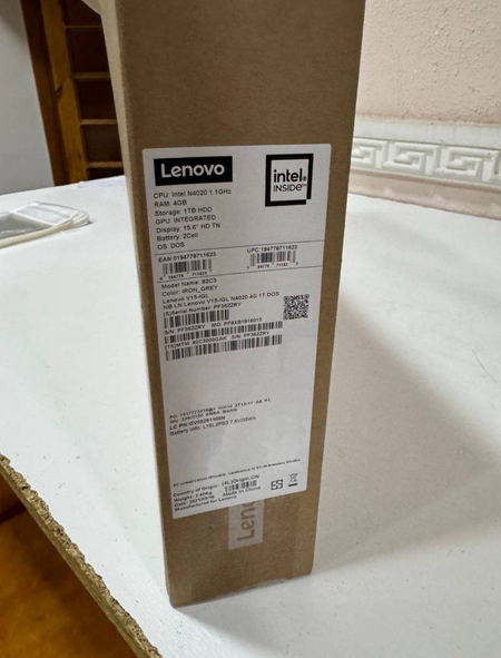 Ноутбук Lenovo V15 / new