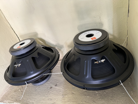 Dinamic JBL orginal 15 dum 76 katushka
