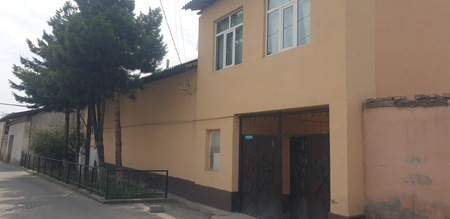 Uy sotiladi 3.3 sotix