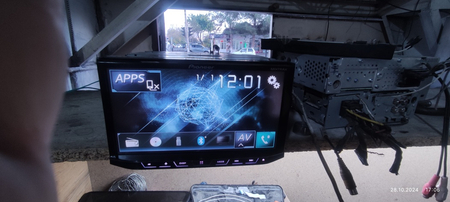 Pioneer x5750Bt sotladi