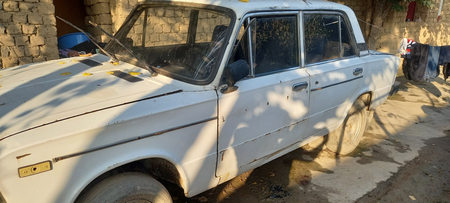 Vaz 2106 sotiladi