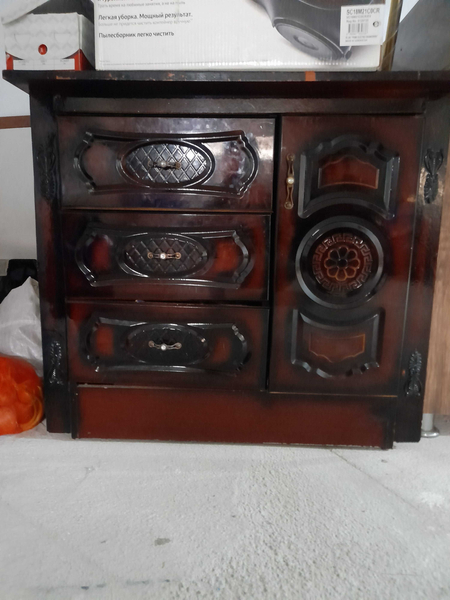 Kuxinni mebel trimo