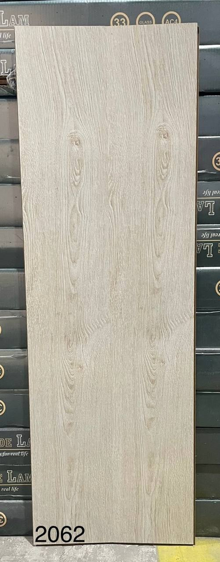 Laminat eng arzon va eng zori 7mm xitoy