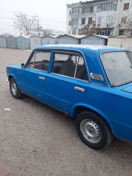 Жигули ВАЗ 2101 автомобил сотилади