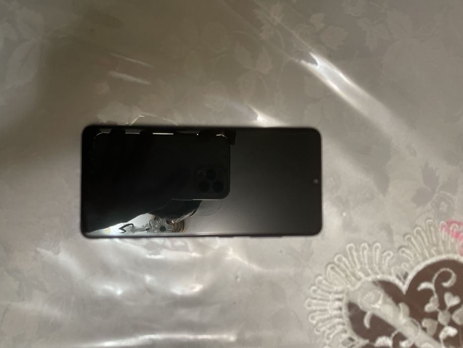 Продается Samsung Galaxy A41 64 gb