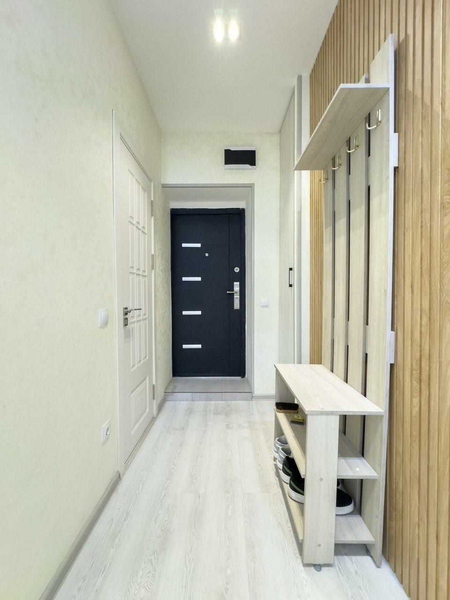Паркентский Vita Stroy 3/8/8 с мебелью и техникой