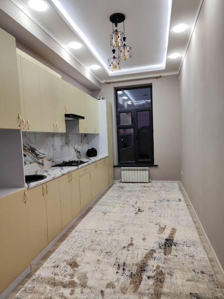 Beruni metro studentlarga  oila. Lubboyiga  srochni  topshiriladi