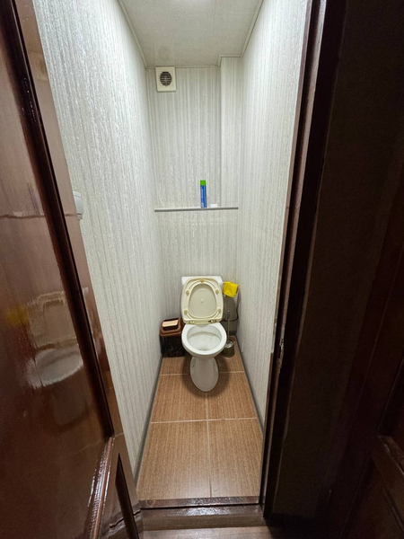 Срочно Продаётся 2х комнатная квартира. Юнусабад 11кв!