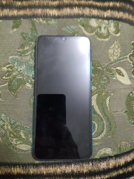 Redmi A9 в хорошем состоянии