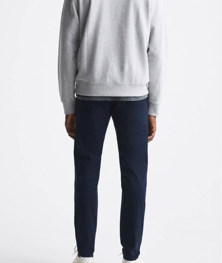 Новые брюки-чинос от бренда Zara