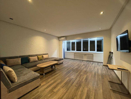 Алмазарский рй,,ЖК Алмазар сити,2-ком,65м2,Этаж5/10, {ЖС : 005}