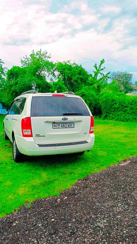 Kia carnival 2008