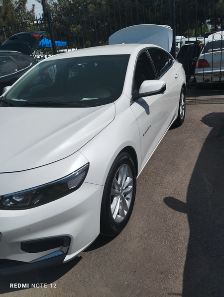 Malibu 2 LT oq kraskasi toza