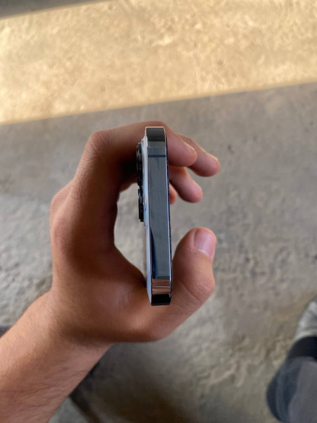 iPhone 13 pro  ideal