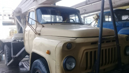 Avtokran  GAZ 53