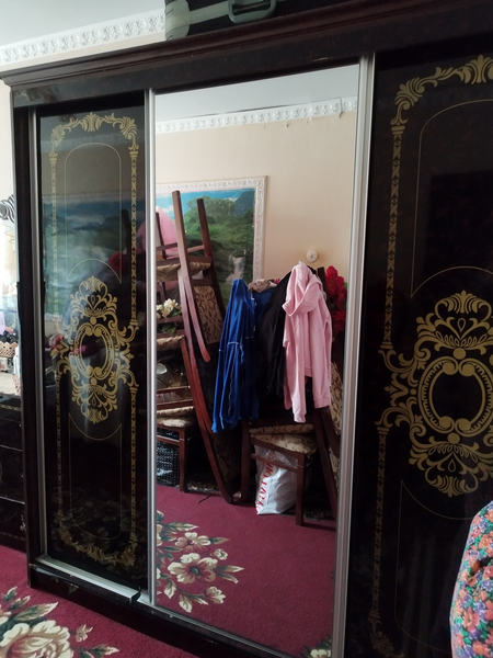 Спальные гарнитуры