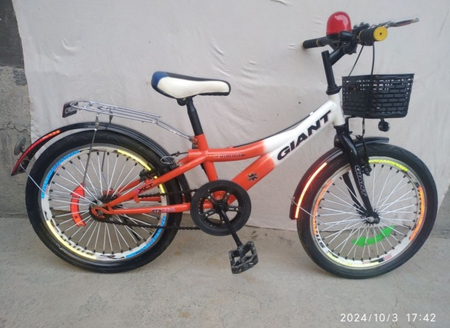 7/11 yoshga zo‘r velosiped sotiladi.