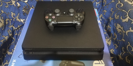 PS 4 1терабайт Игровая приставка Прошитая с Хитами на борту, 20 Игр