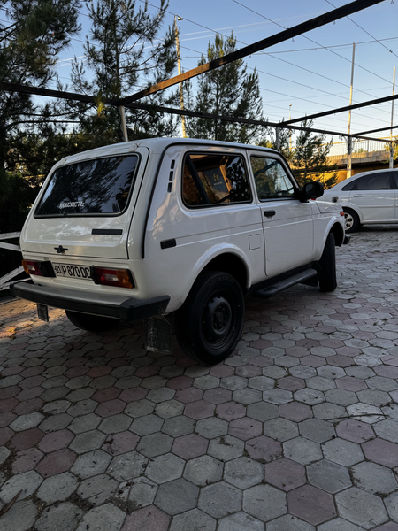 Niva 1600 oq rangda