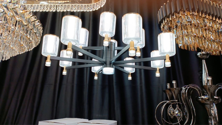 Lyustra ligting har xil turdagi lyustralar bor