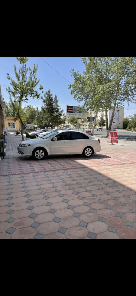 Сотилади Автомат (Gentra) Lacetti 2022  Идеал холат,