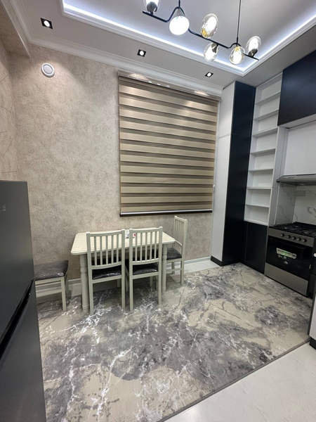 Код 24 A 153. Продаем свою квартиру.