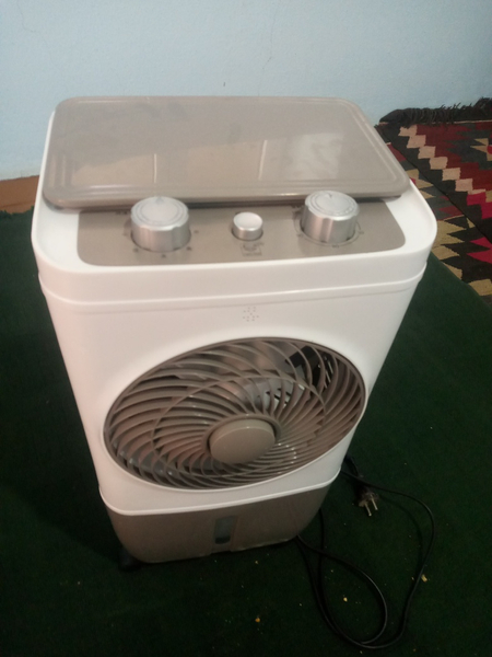 mini kandisaner bo'yi 50sm to'kda ishlayd havoni namlatadi