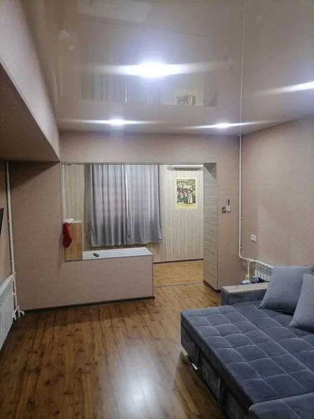 Дружба Народов  .3/4/4.  кирпич  77-серия   95м²  ( мебель + техника )