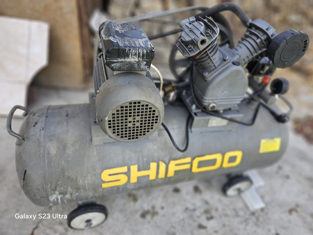 Kompressor SHIFOO 100 talik 220 ga ishlidi
