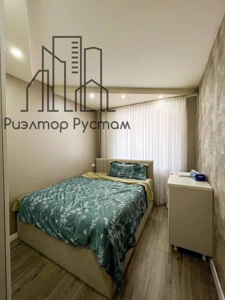 3/2/5 Буюк Ипак Йули,  171 школа , кирпич балкон 2х6