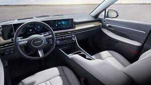 HYUNDAI SONATA A/T  arenda s vikupom UMID AVTO