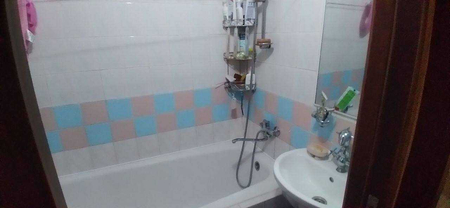 СРОЧНО !! Продается квартира в Яшнабаде 2/1/5 ( 60 кв/м ) Авиасозлар 2