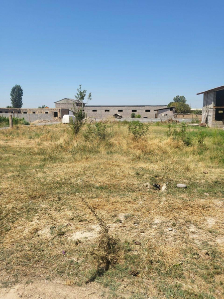 Xususilashtrlgan yer sotiladi 3 sotix