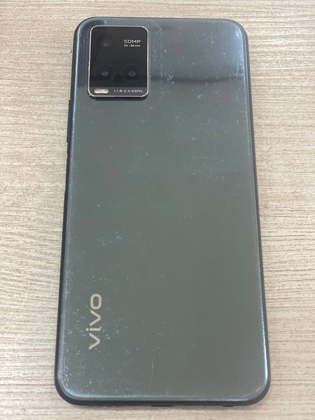 Vivo sotiladi karobka dakument