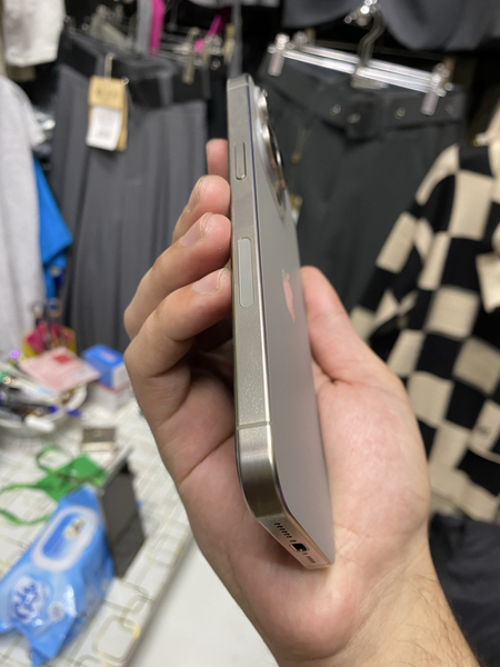 Iphone 15 Pro Max Natural Sotiladi