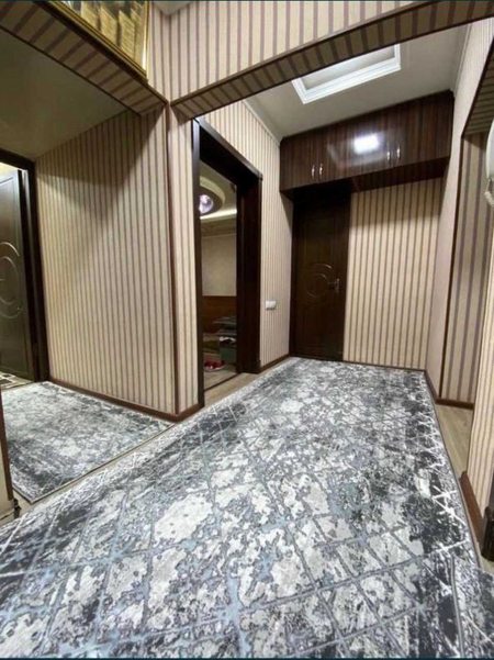 (К129233) Продается 3-х комнатная квартира в Алмазарском районе.