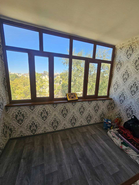 2 xonali 54m² 4-qavat sotiladi