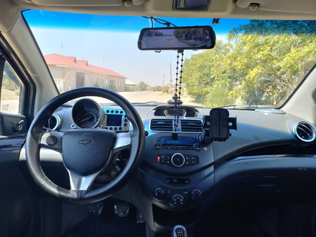Chevrolet Spark 2011
