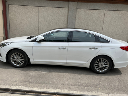 hyundai Sonata LF