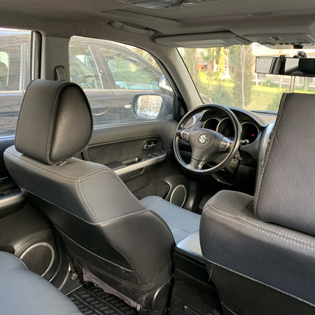 Продаается отличная Suzuki Grand Vitara (full, 3,2)