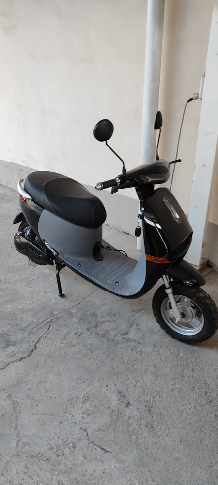Skuter Elektro 100km