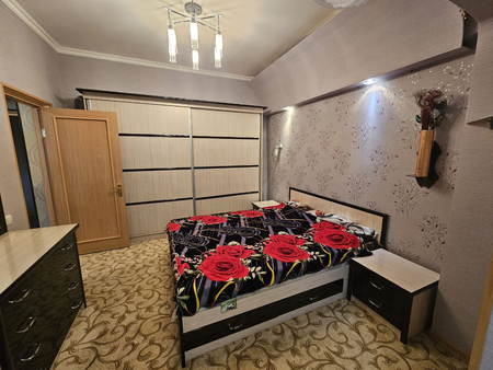 Аренда. Ц-7. 2-ком 
М. Ойбек
2/5/9, 65 м2