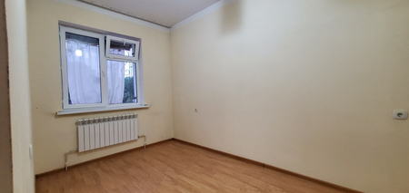 Продаётся 2/1/4 на мв.Феруза