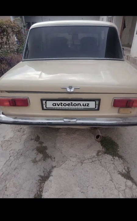 011 Jiguli xolati yaxshi 4 balon yangi kami bor 011 Jiguli