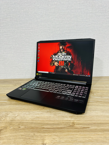 ACER Nitro Ryzen 7-16 Ядерный+RTX3050 готовый Супер игровой ноутбук