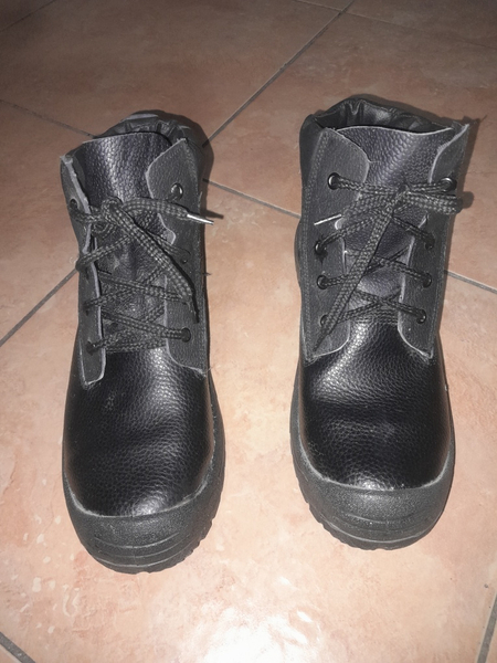 Sapok erkaklar oyoq kiyimi