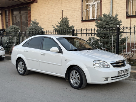 Lacetti 1.8 motor