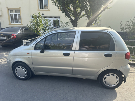 Matiz mix srochno sotiladi